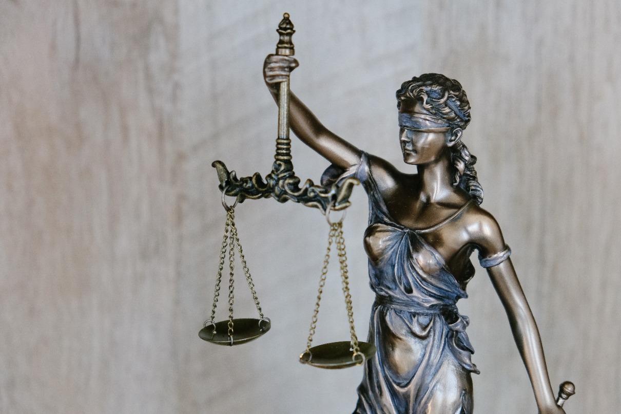 Live Law Reader